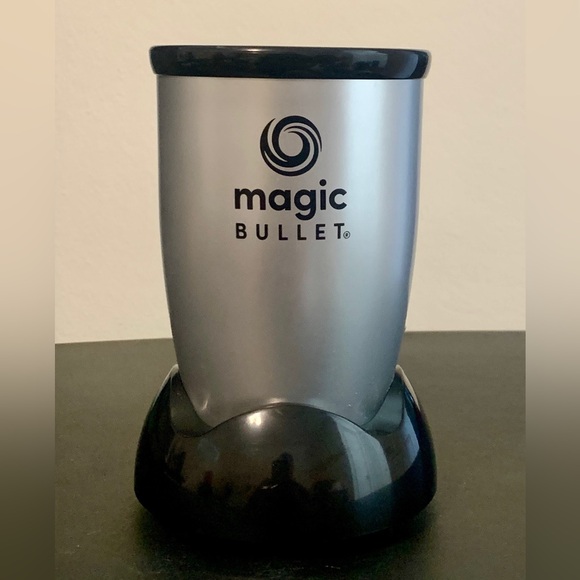 Kitchen | Magic Bullet Mixer Blender Chopper Model Mbr111 Motor Base ...